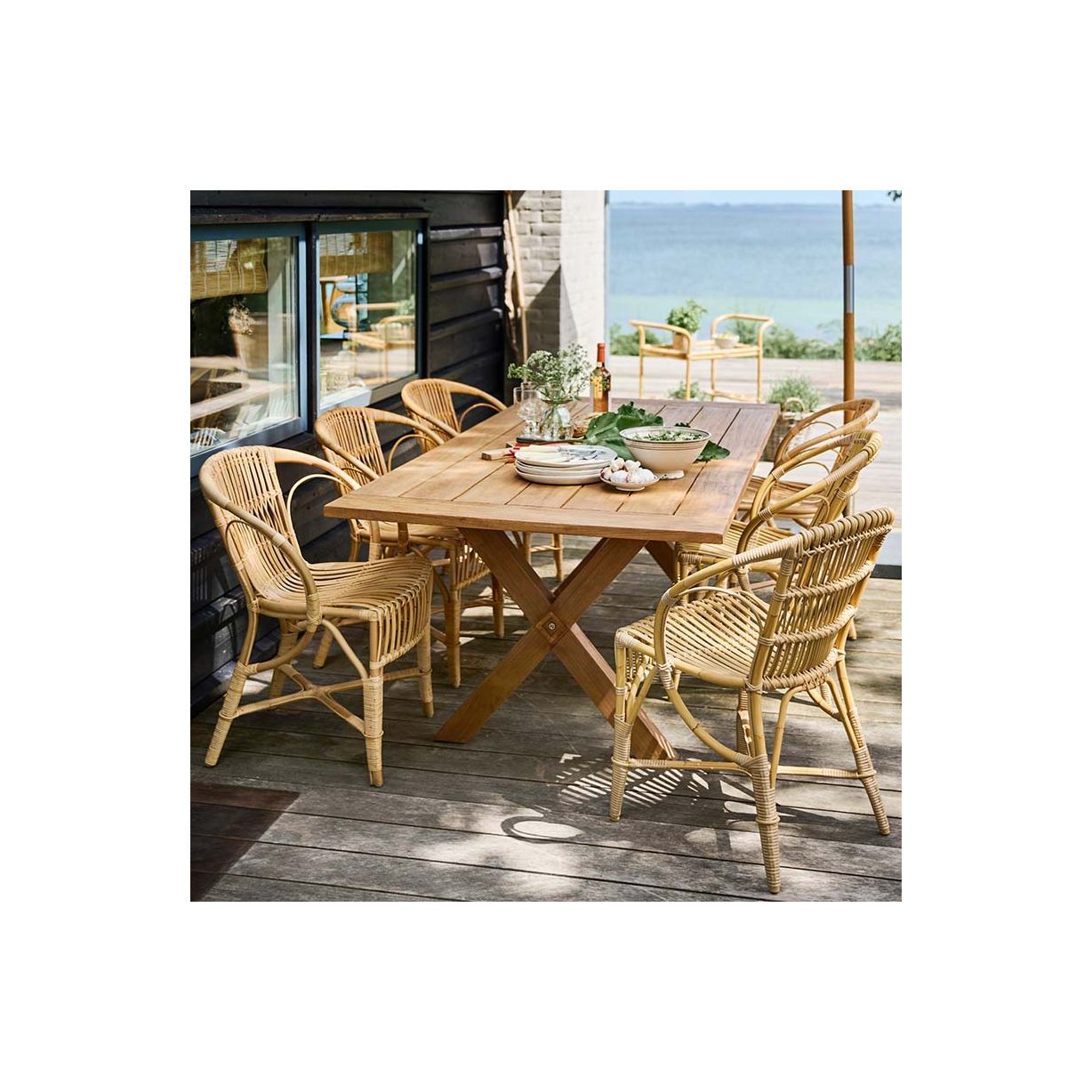 Table de jardin en teck pied croisé 200 cm